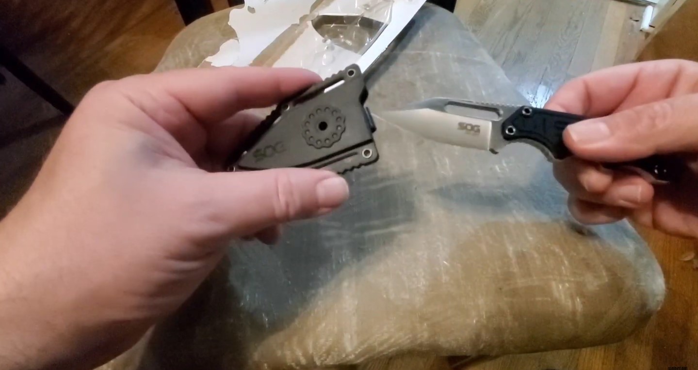 Small Skinning Knife: 7 Proven Tested Knives to Speed Up Skinning Tasks